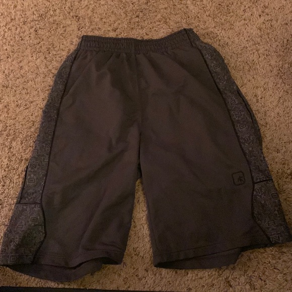 And1 | Shorts | Mens And Basketball Gym Trunks Sz Sch Gray | Poshmark